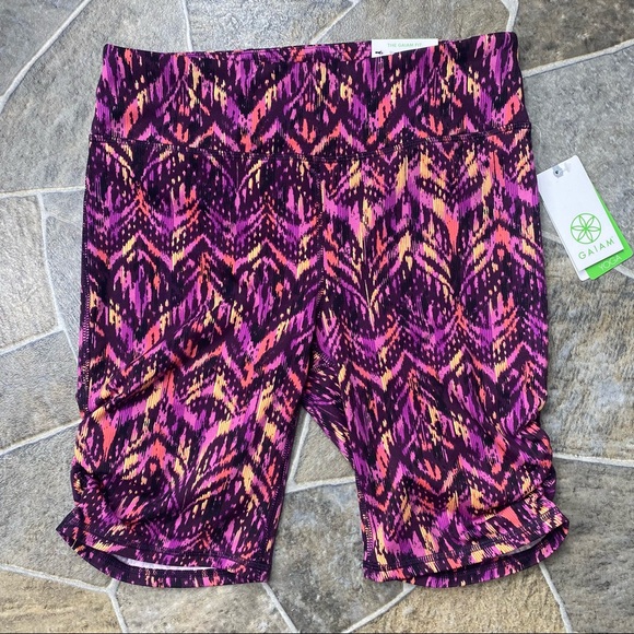 GAIAM | Shorts | Gaiam Om Yoga Short | Poshmark